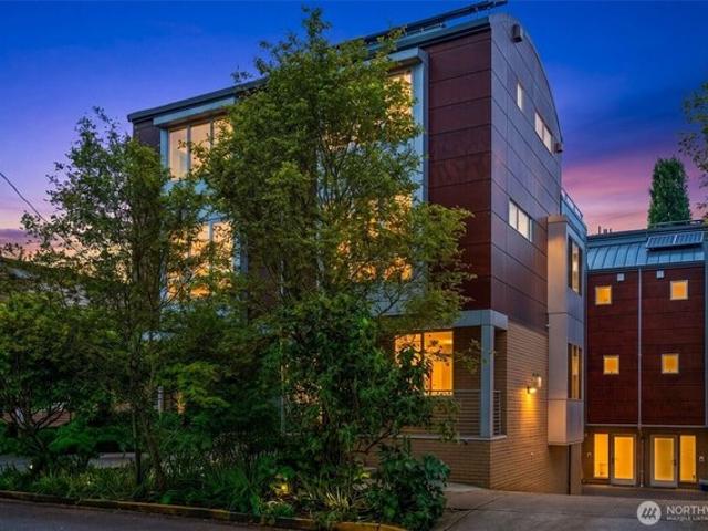 307 14th Ave E Unit B, Seattle, WA 98112