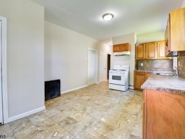 307 21st St, Unit 2, Irvington, NJ 07111 | MLS #4024 | Compass