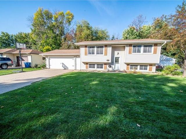 307 5th Ave NE, Kasson, MN 55944
