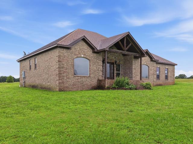 307 Copperas Springs Rd