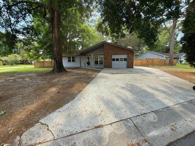 307 Canaberry Cir, Summerville, SC 29483