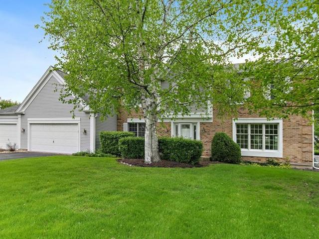 307 Churchill Ct, Sleepy Hollow, IL 60118