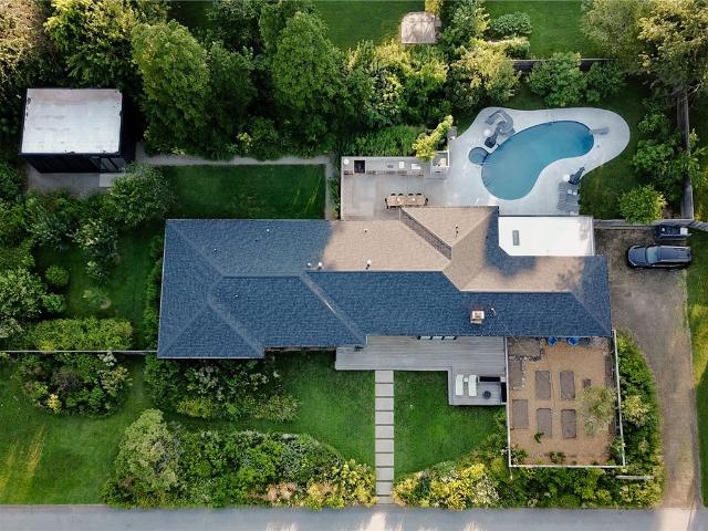 307 Crestview Drive