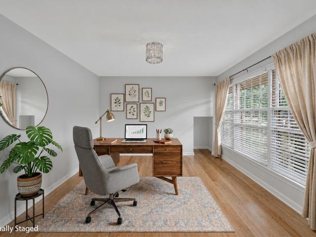 307 Austin Dr