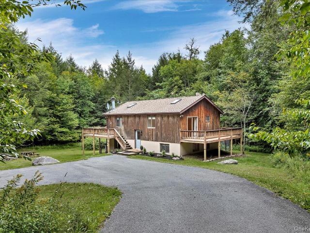 307 Bobillen Drive
