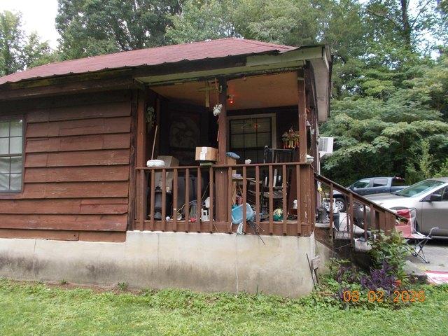 307 Brumlow Hollow Rd, Soddy Daisy, TN 37379