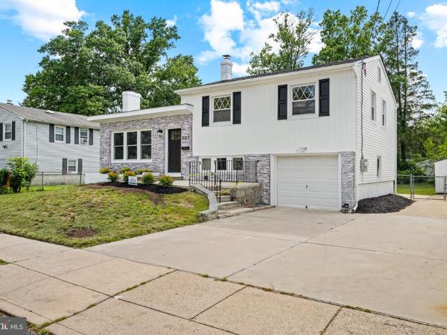 307 Gloucester Avenue