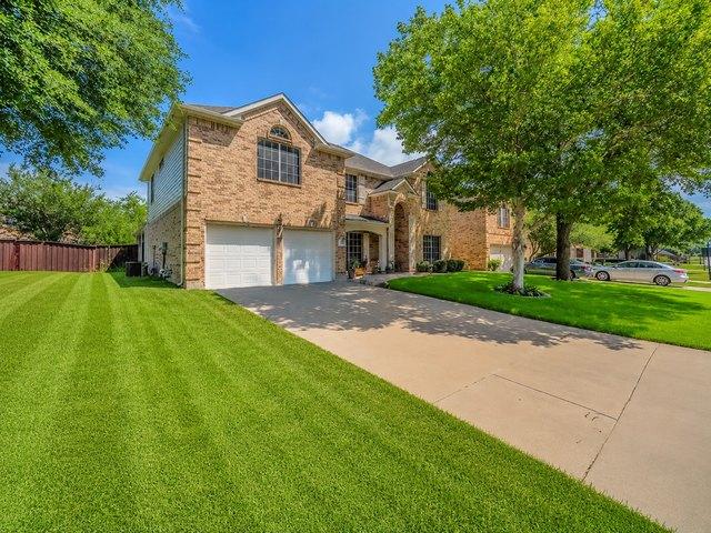 307 Dover Heights Trl, Mansfield, TX 76063