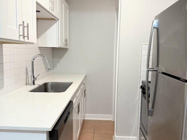 307 E 31 St # 106