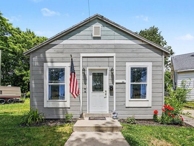 307 E Telegraph St, Dowagiac, MI 49047
