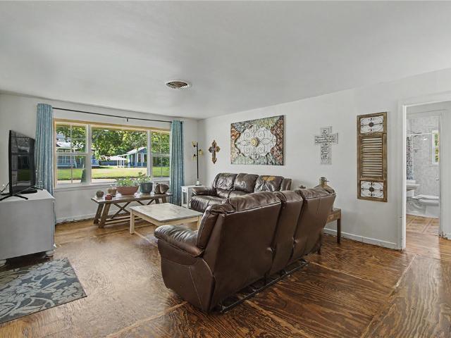 307 E Barton Street
