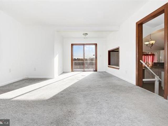307 E Edgewater Avenue