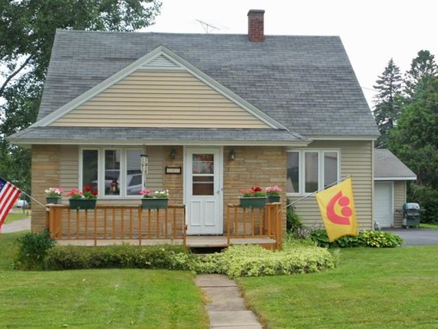 307 E Lincoln St, Medford, WI 54451