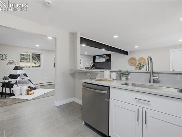 307 Evergreen Street