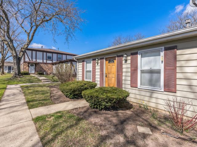 307 Farmington Lane