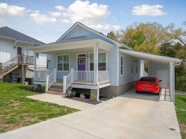 307 Fenbrook Way