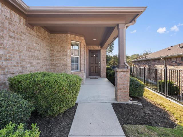 307 Kickapoo Creek Ln