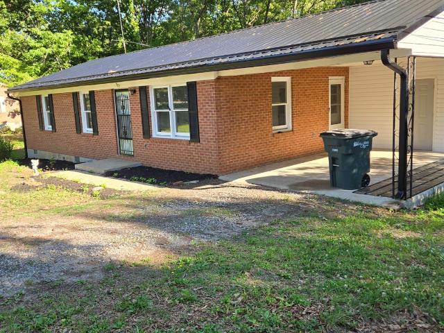 307 Hunter Road