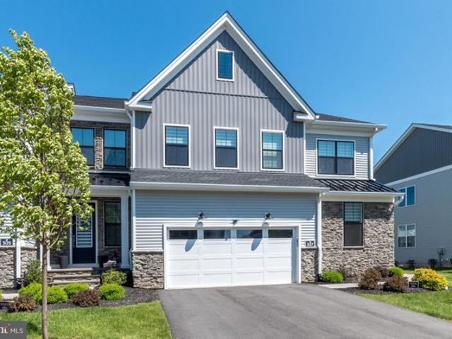 307 Huntington Ln, Ambler, PA 19002