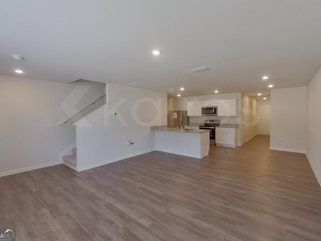 307 Ironwood Court