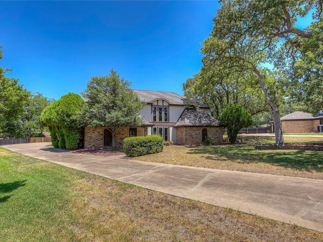 307 Oakmont Drive