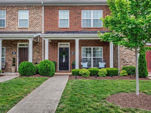 307 Oldbury Ln