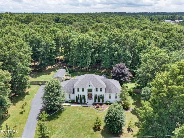 307 Laurel Circle