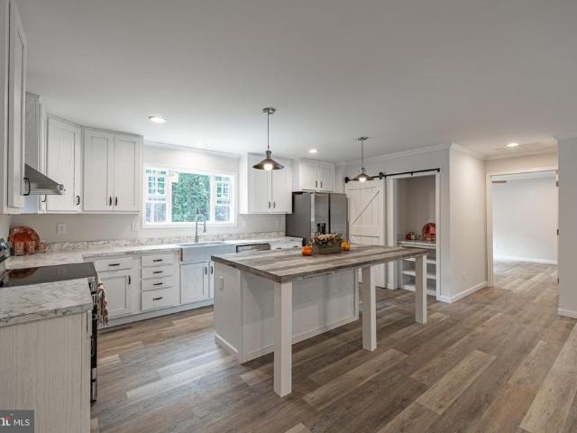 307 larkspur