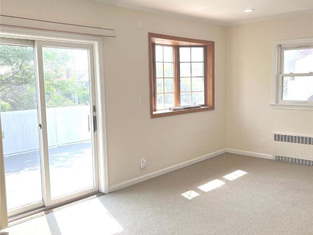 307 Magnolia Boulevard Upper