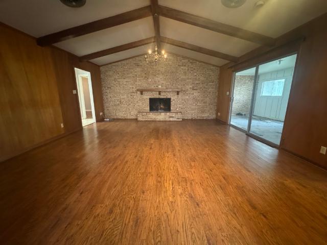 307 Market St, Louise, TX 77455 | MLS #86267