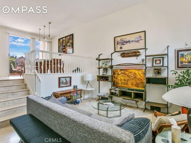 307 Marinella Aisle, Irvine, CA
