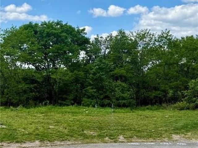 307 Mary Beth Dr, Butler, PA 16001