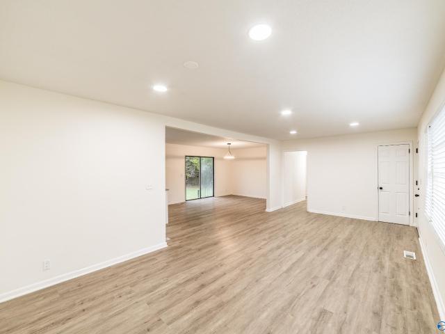 307 Meadowbrook Drive