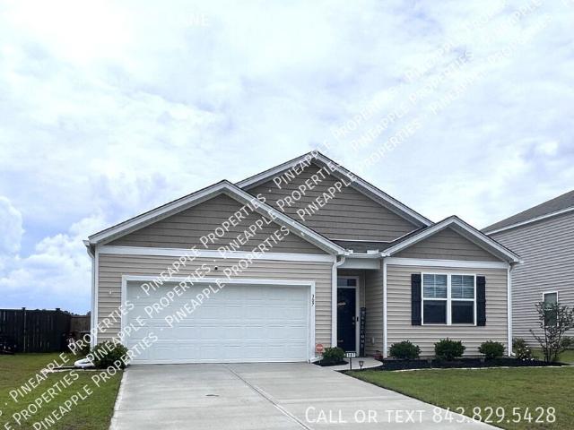 Spacious 4BR Ranch Home in Cane Bay!