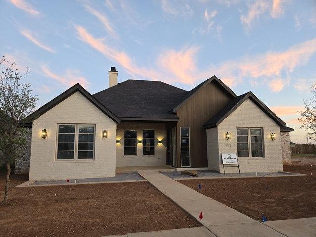 307 N 9th St, Wolfforth, TX 79382