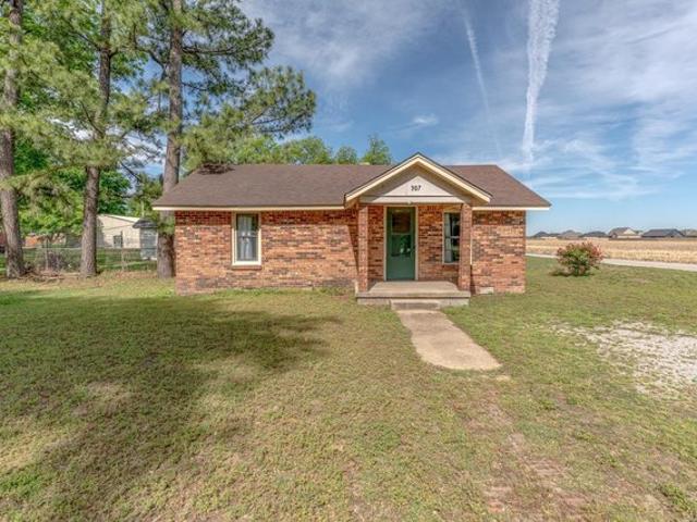 307 N Williams St, Monette, AR 72447