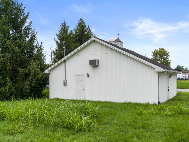 307 N Armstrong Street