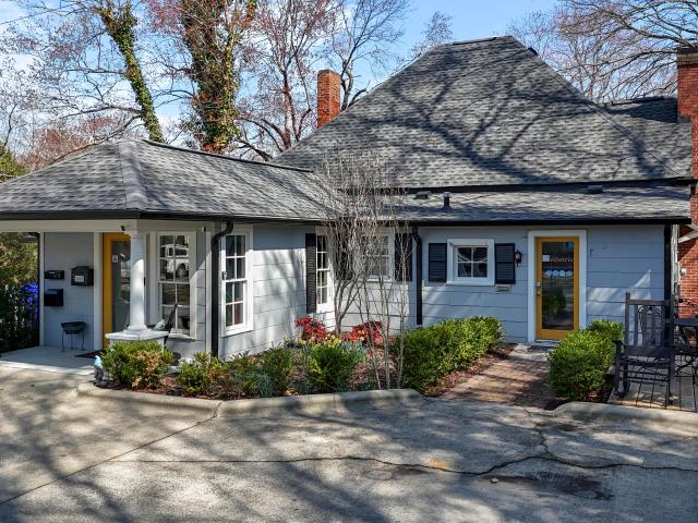 307 N Columbia Street