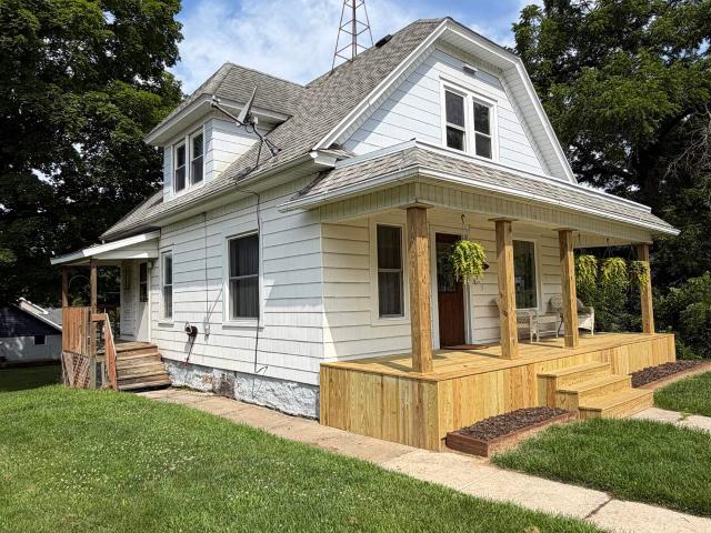 307 N East Street