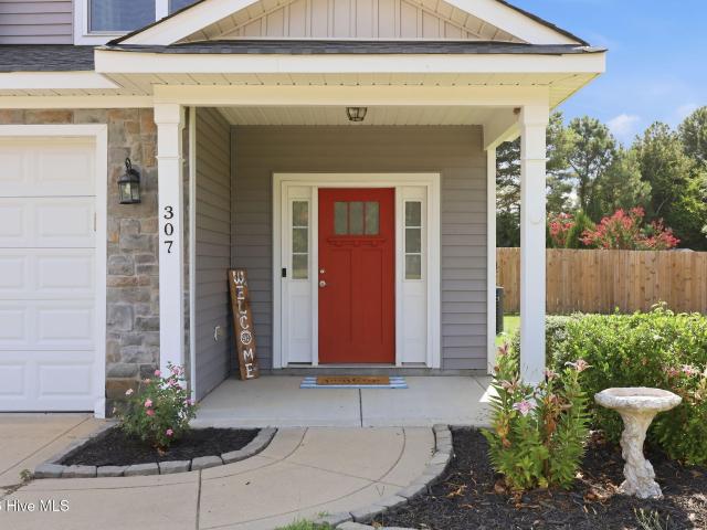 307 N Prince Henry Way