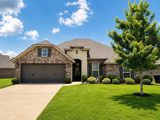307 Nandina Dr, Bossier City, LA 71112