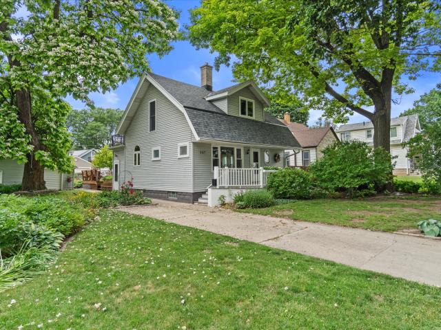 307 S 62nd St