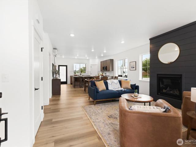 307 S 17th Street