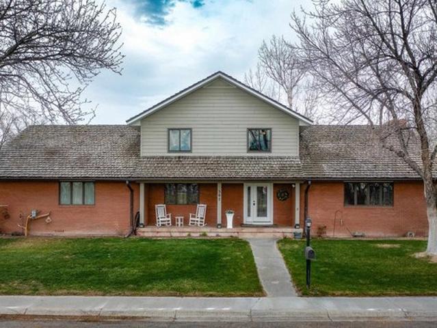 307 S 20th St, Worland, WY 82401