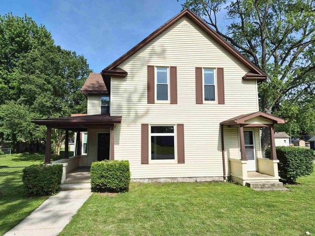 307 S Third St, Pierceton, IN 46562