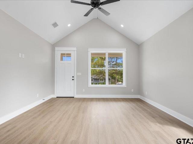 307 S Langham St, Troup, TX 75789 | MLS #26009