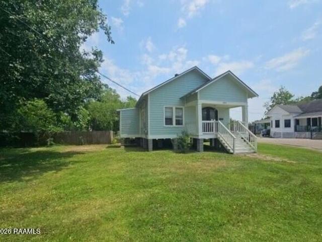 307 S Severin St, Erath, LA 70533