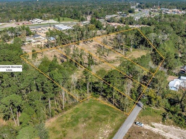 307 Sandy Brook St, Lufkin, TX 75901