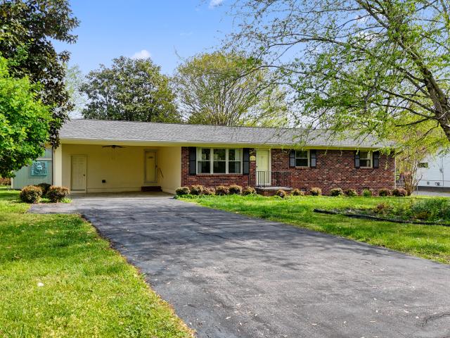 307 SE Dockery Ln, Cleveland, TN 37323 | MLS #1533 | Compass