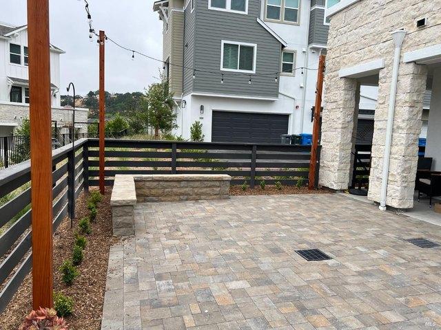 307 Semillon Ln, Santa Rosa, CA 95403
